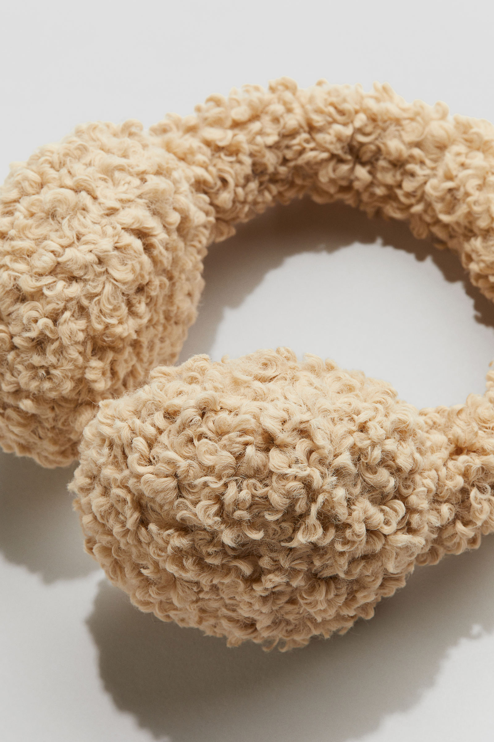 Orejeras efecto piel - H&M CL