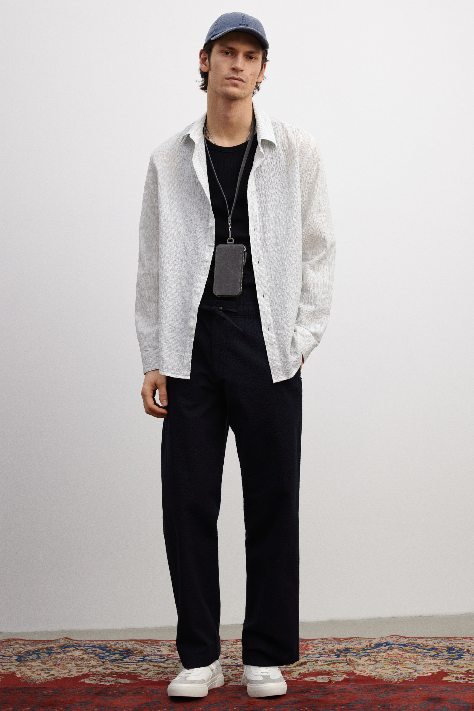 Pantalón de sirsaca Relaxed Fit | H&M